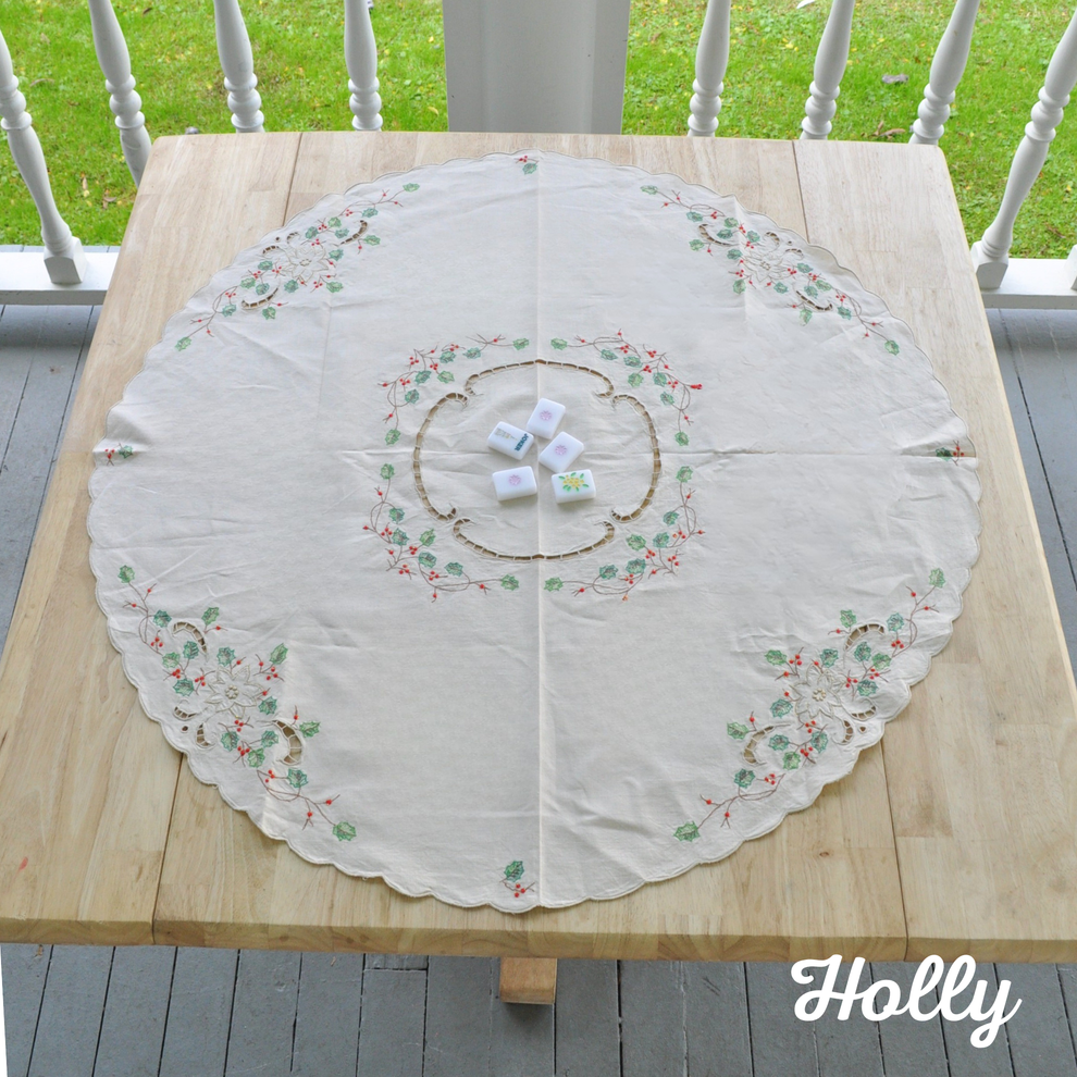 Holly Table Covering – Middle and Main Mahjong